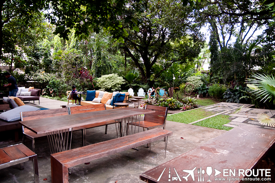 14 Four Cafe - Coming Home to Cinnamon Bun Pancakes | EN ROUTE