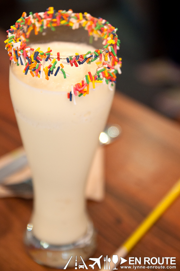 14 Four Cafe - Coming Home to Cinnamon Bun Pancakes | EN ROUTE