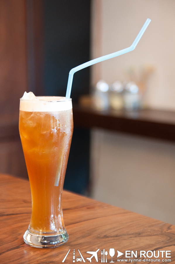 14 Four Cafe - Coming Home to Cinnamon Bun Pancakes | EN ROUTE