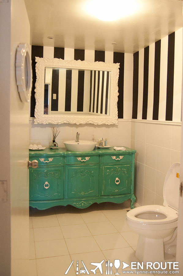 14 Four Cafe - Coming Home to Cinnamon Bun Pancakes | EN ROUTE